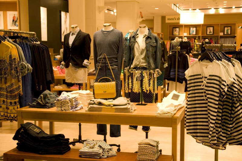 Ropa Elegante Para Hombre Y Mujer Foto de archivo - Imagen de ...