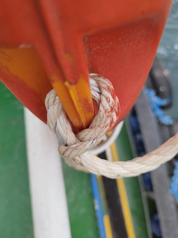 Rope bond in Lifebuoy 4 stock image. Image of iron, wheel - 229156619