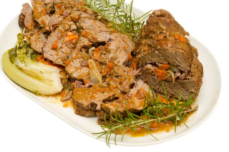 Il Rosbif Con La Verdura Guarnisce Fotografia Stock - Immagine di carne ...