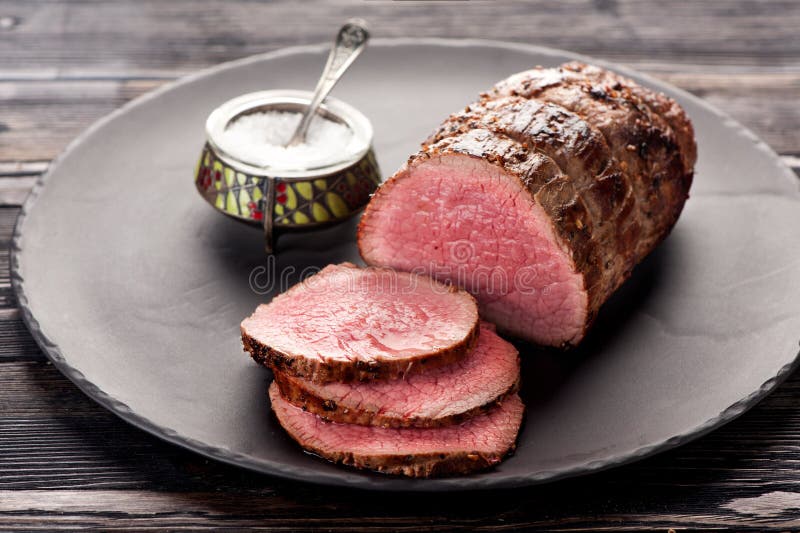 Rosbif imagen de archivo. Imagen de bayas, moonshine - 101740143