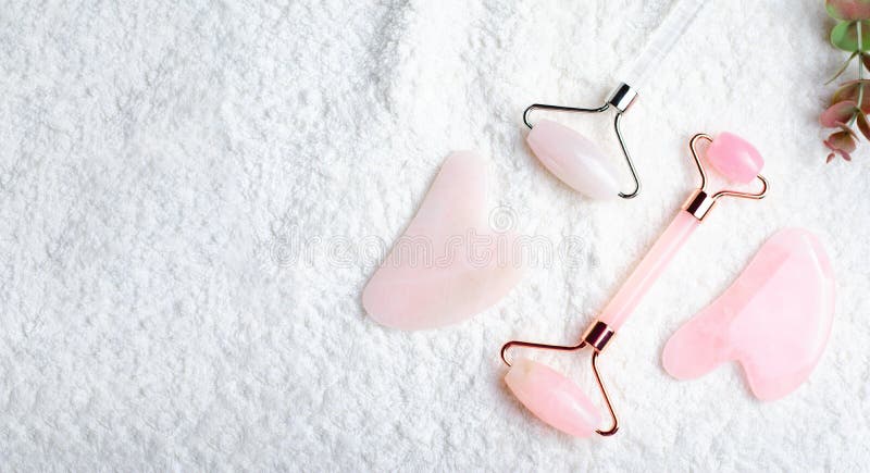 Rose Quartz Roller and Gua Sha Tool, Facial Lifting Massage Treatment ...