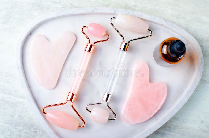 Rose Quartz Roller and Gua Sha Tool, Facial Lifting Massage Treatment ...