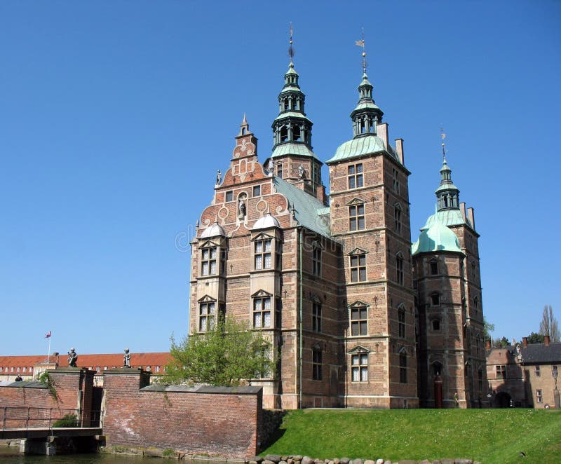Kunglig Slott För Rosenborg Slott I Köpenhamnen Danmark Fotografering ...