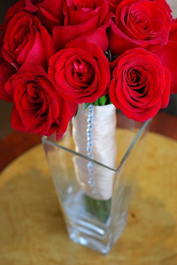 Roses bouquet in vase stock photo. Image of vase, flowers - 11172884