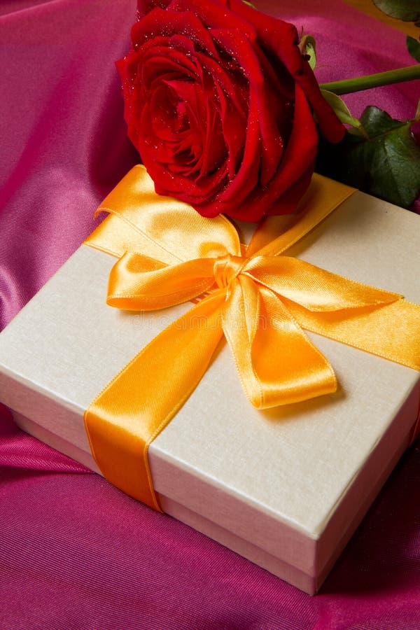 Roses and gift box stock photo. Image of gift, still - 17975490