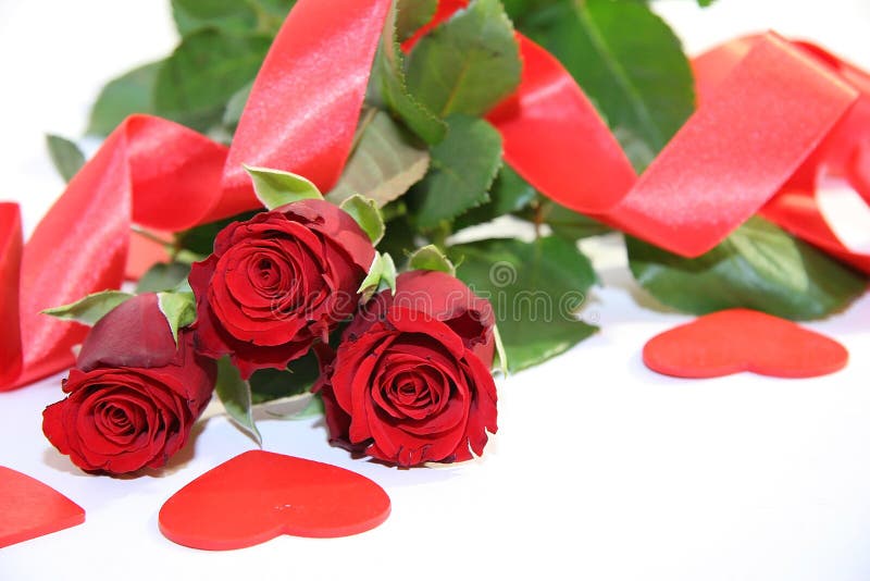 Roses rouges image stock. Image du coeur, flirter, coloré - 37890083