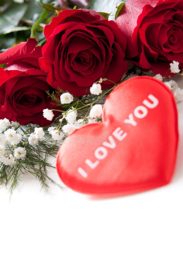 Roses Rouges Avec Un Coeur Rouge Image stock - Image du carte ...