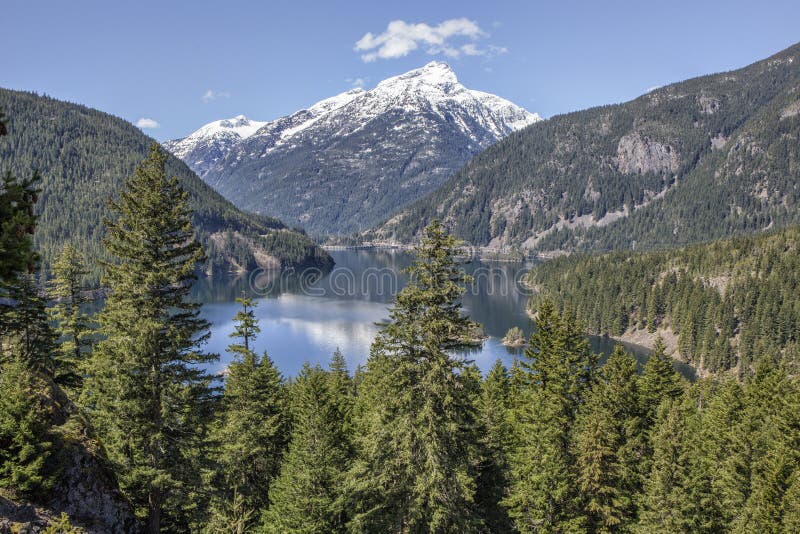 Gorge Dam, Washington stock image. Image of park, northwest - 26900839