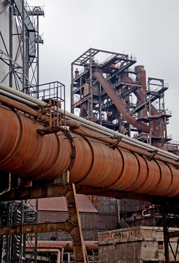 Industrierohre stockbild. Bild von dampf, standort, energie - 23808059