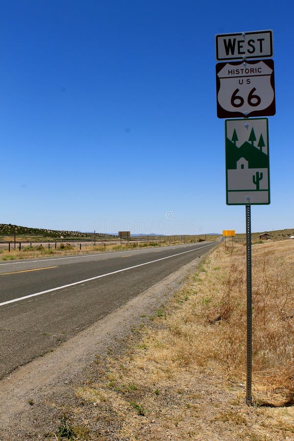 Rota 66 imagem de stock. Imagem de deserto, legenda, carro - 20182469