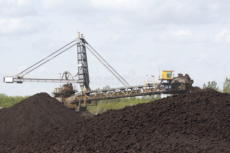 Rotary excavator stock image. Image of industrial, conveyor - 31313463