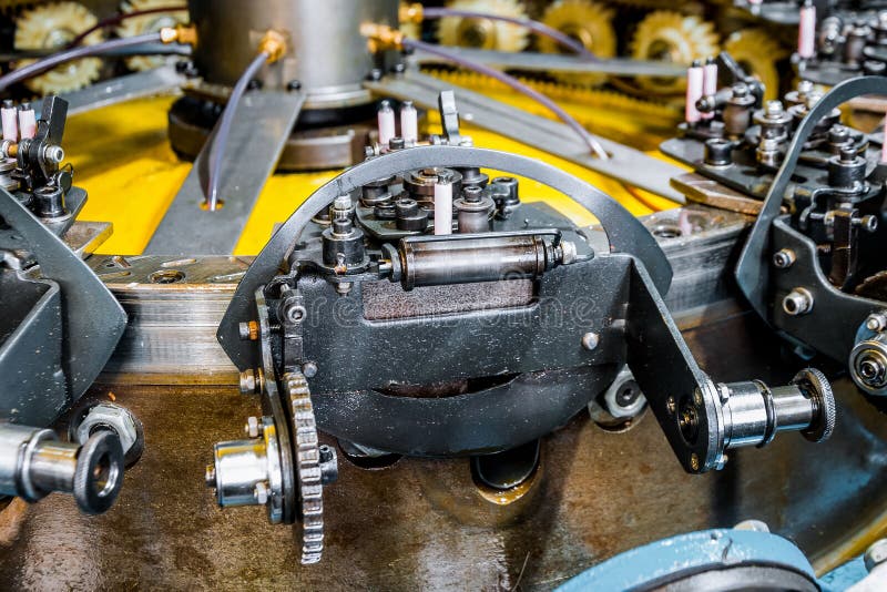 225 Mechanism Braiding Machine Stock Photos - Free & Royalty-Free Stock ...