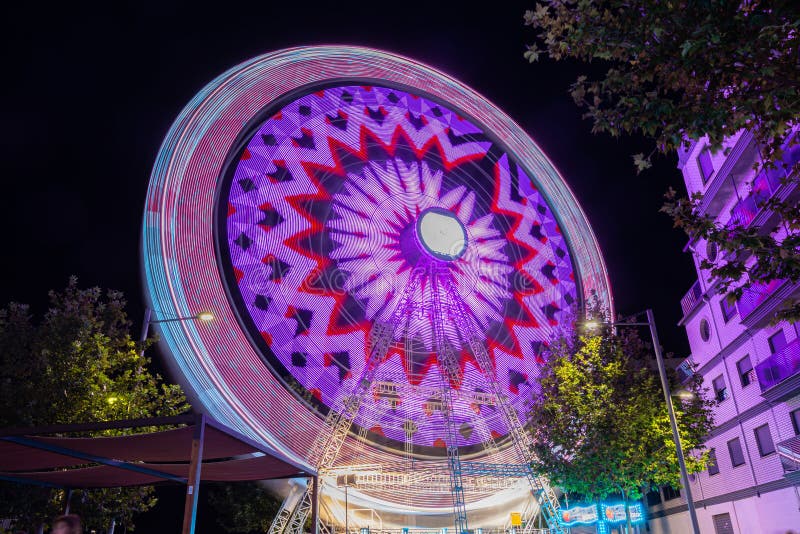 Rotating in Natural Motion Effect Illuminated Attraction Ferris Wheel ...