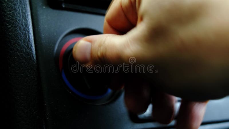 Rotating the Temperature Knob and Fan Operating Mode on the Instrument ...