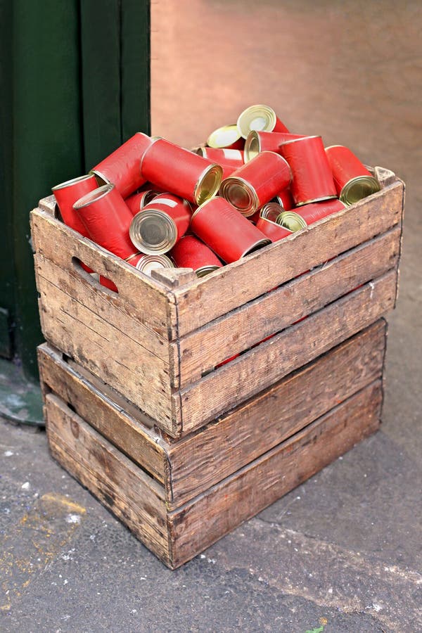 Rote Dosen Stockfotos und Bilder - Laden Sie 362 lizenzfreie Fotos herunter