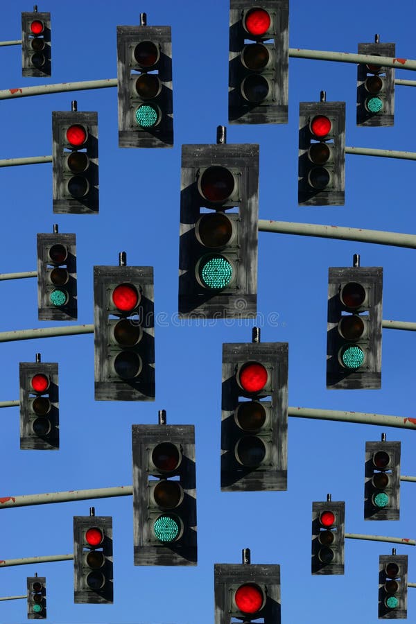 Rote und grüne Ampeln stockbild. Bild von ampeln, rote - 4163195
