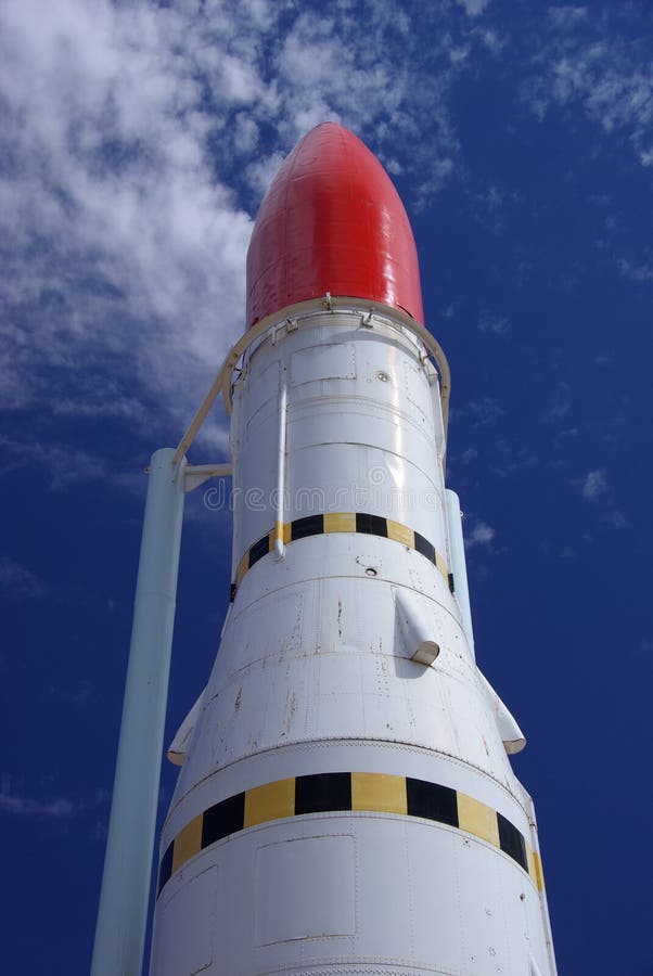 28,305 Rote Rakete Stock Fotos - Freie & Royalty-Free Stock Fotos von ...