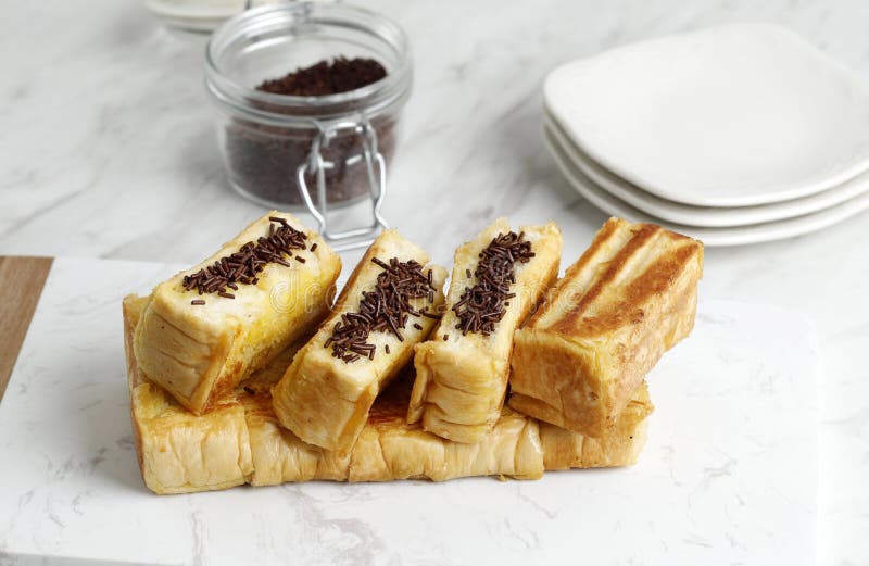 Roti Bakar Bandung, Roasted Bread with Chocolate Sprinkle. Popular ...