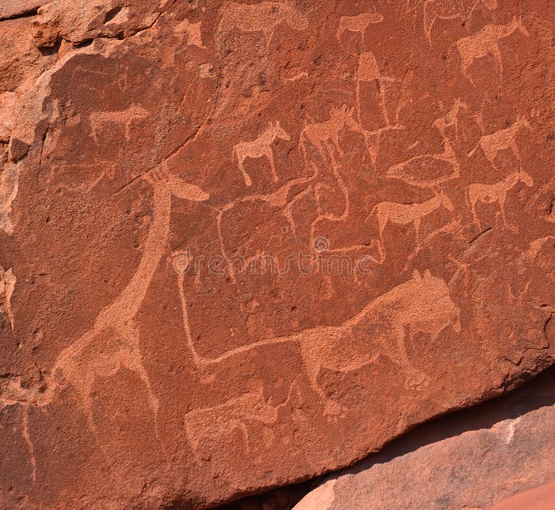 Rotstekeningen in Twyfelfontein Stock Afbeelding - Image of berg ...