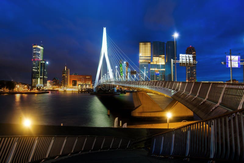 Rotterdam at night editorial stock image. Image of netherlands - 34092424
