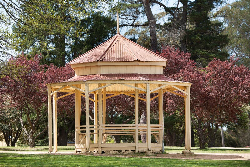 Rotunda stock photo. Image of historic, heritage, garden - 48683806