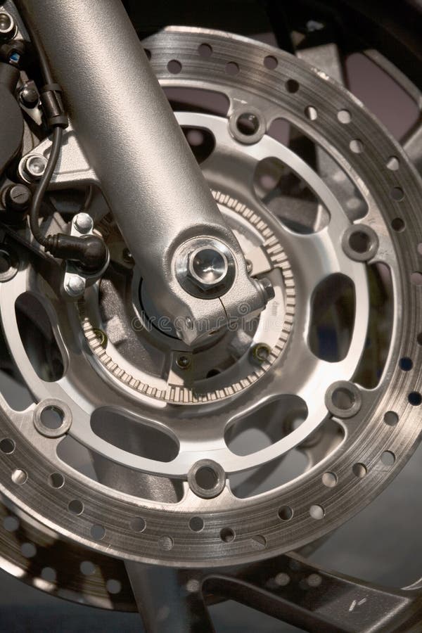 Roue de moto image stock. Image du véhicule, moteur, configuration ...