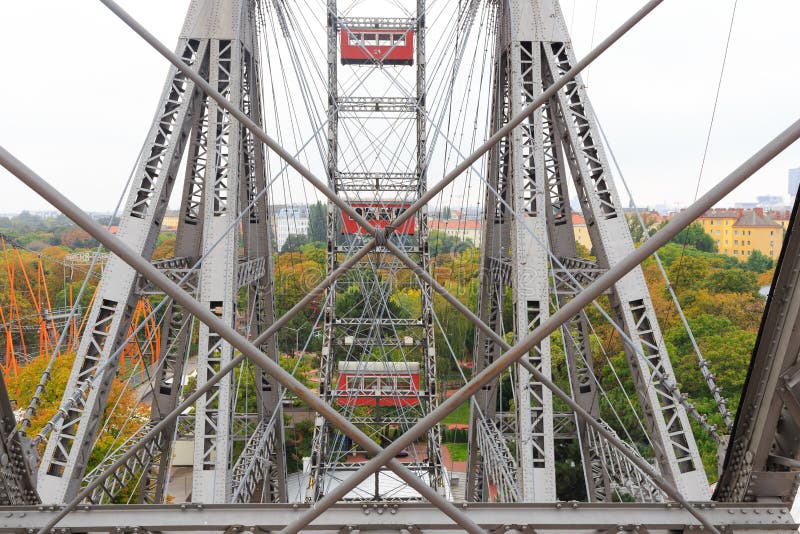 Roue de Prater de Vienne image stock. Image du autriche - 60670699