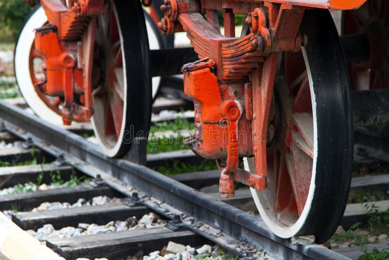 Roue De Train Sur Le Chemin De Fer Photo stock - Image du exposition ...