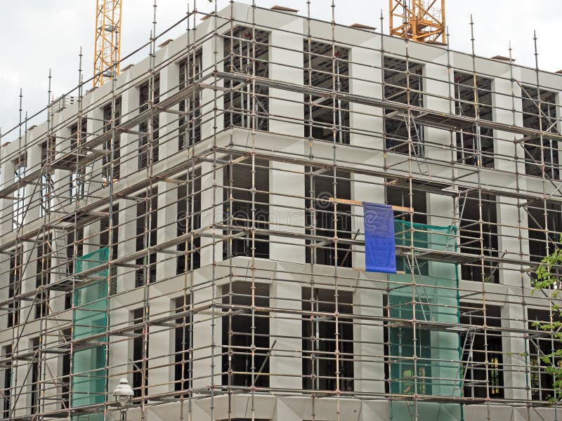 Rough Construction of a Skyscraper Stock Photo - Image of crane, rise ...