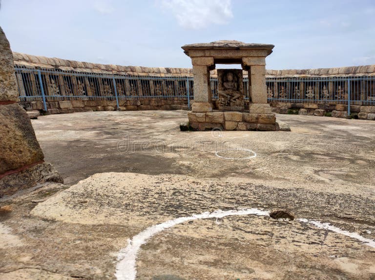 Round Ro Und Stock Photos - Free & Royalty-Free Stock Photos from ...