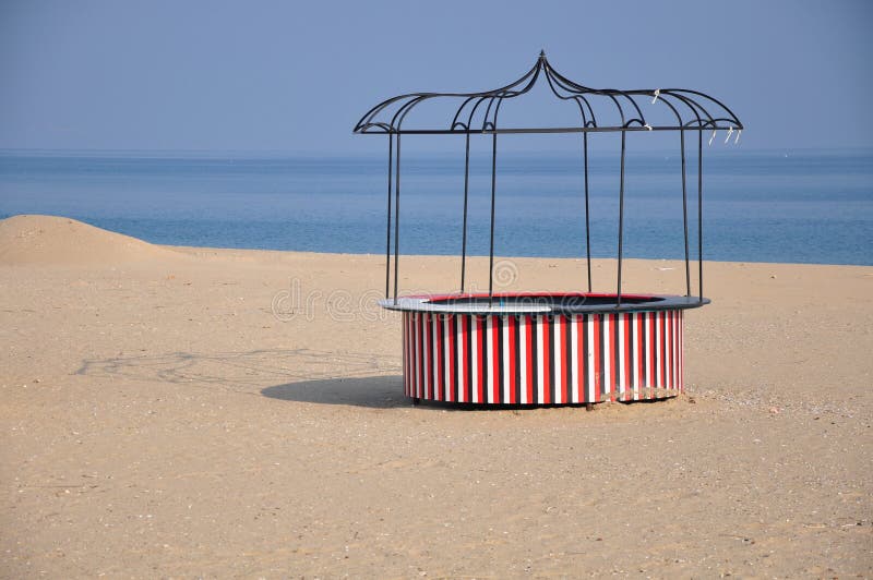 Round beach bar stock photo. Image of landscape, pavement - 22137694