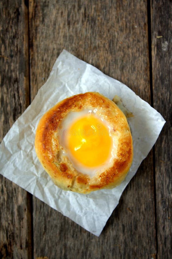 Round Bread Bun with Egg Inside Bun Stock Photo - Image of italian ...