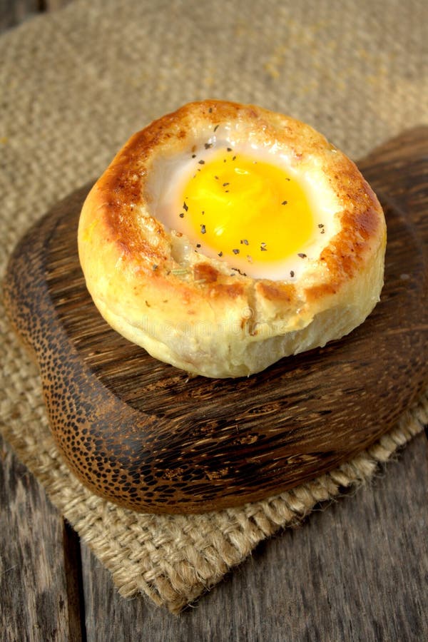 Round Bread Bun with Egg Inside Bun Stock Image - Image of morning ...
