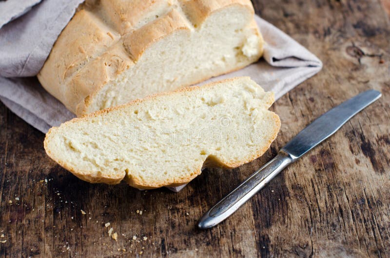 Round bread homemade stock image. Image of wheat, round - 28906581