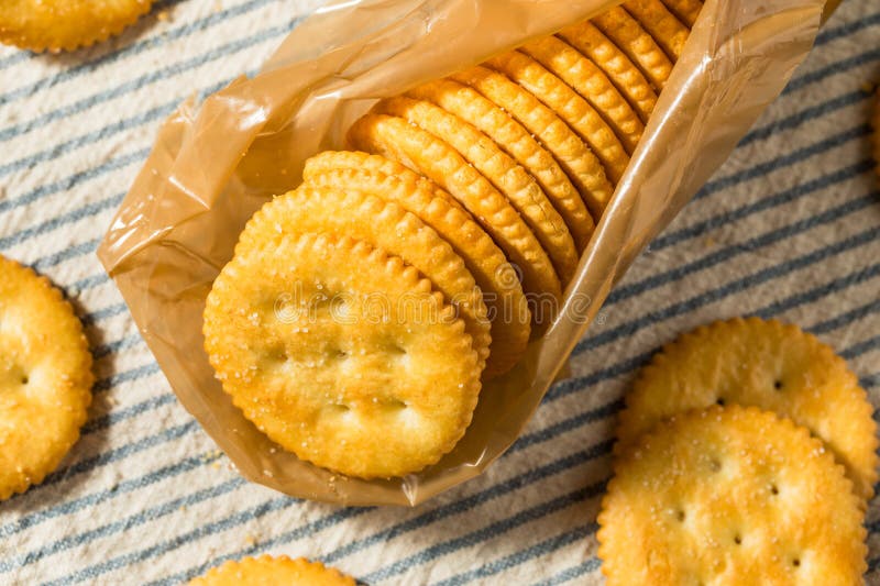 Round Brown Healthy Crackers Stock Image - Image of diet, yellow: 289085417
