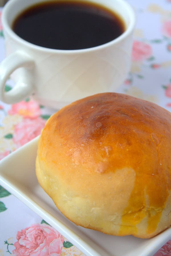 Round Bun Bread stock photo. Image of grain, diet, bread - 57660182