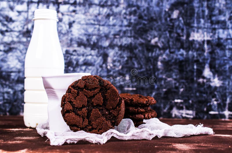 Round chocolate cookies stock image. Image of bake, closeup - 90281047