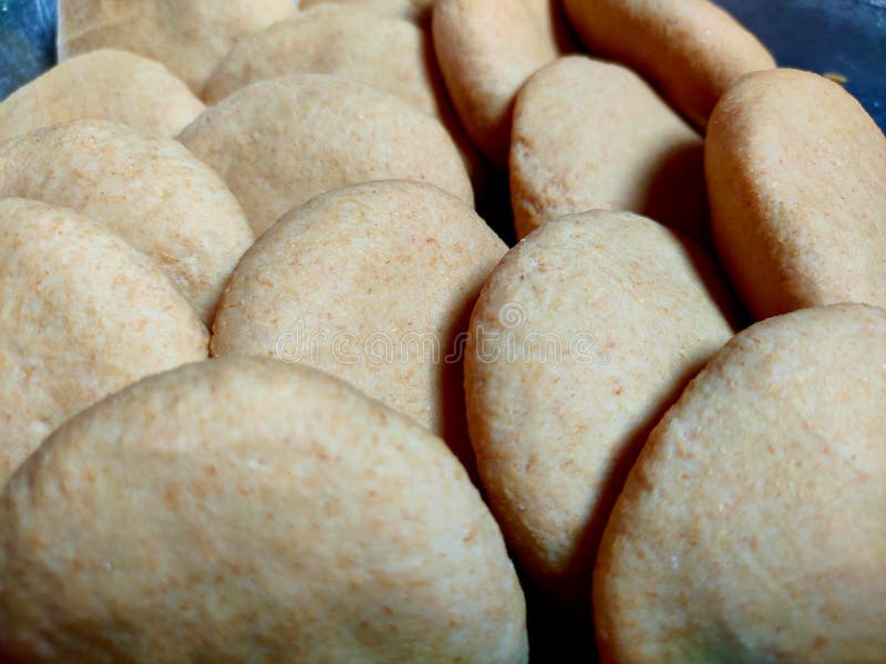 Round Dough Flour of Wheat Arranged in Plate Stock Photo - Image of ...