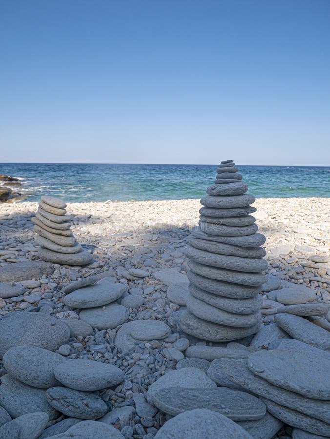 Round pebbles stock image. Image of design, rock, home - 14345295