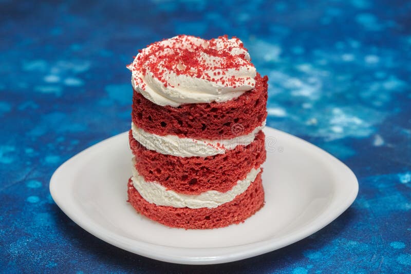 Round Red Velvet Cake with Cream on White Plate Stock Image - Image of ...