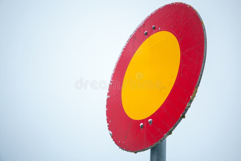 Yellow Stop Light Sign stock photo. Image of neighborhood - 9111554
