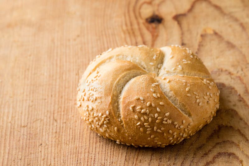 Round Sandwich Bun with Sesame Seeds Stock Photo - Image of healthy ...
