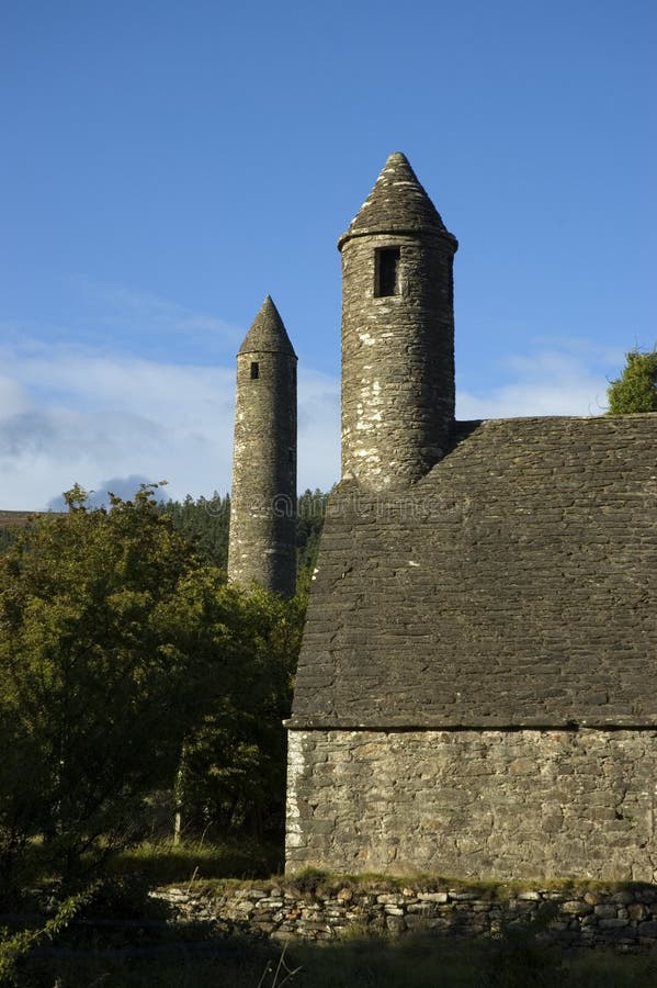 Medieval Irish tower ruins stock image. Image of buildings - 31809127