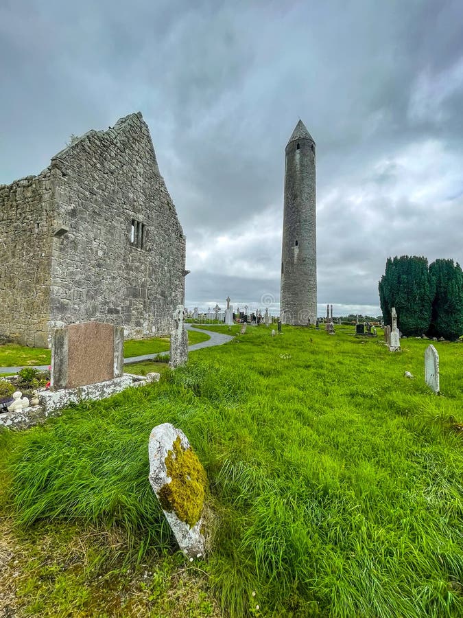 Round Tower at Majestic 7th Century Monastic Site in Gort, Co. Galway ...