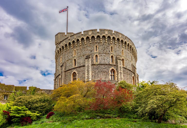 Round Tower of Windsor Castle in Spring, Berkshire, UK Stock Photo ...