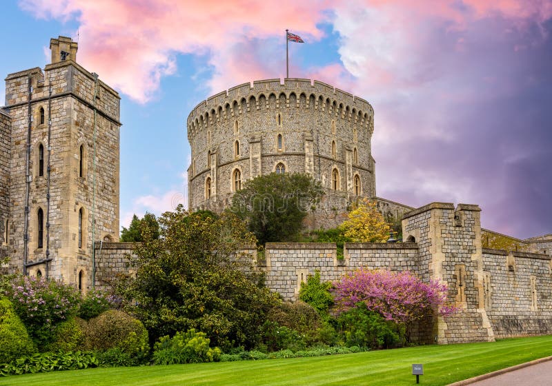Round Tower of Windsor Castle at Sunset, Berkshire, UK Stock ...