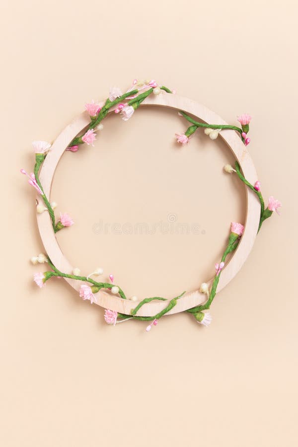 Round Wooden Frame with Copy Space Decorated with Floral Pattern ...