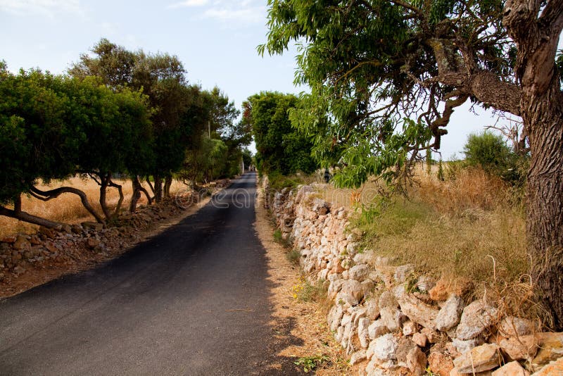 Route de campagne photo stock. Image du route, circulation - 16690858