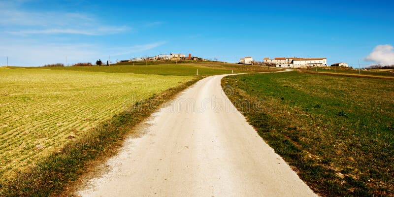 Route de campagne image stock. Image du pays, horizontal - 4911545