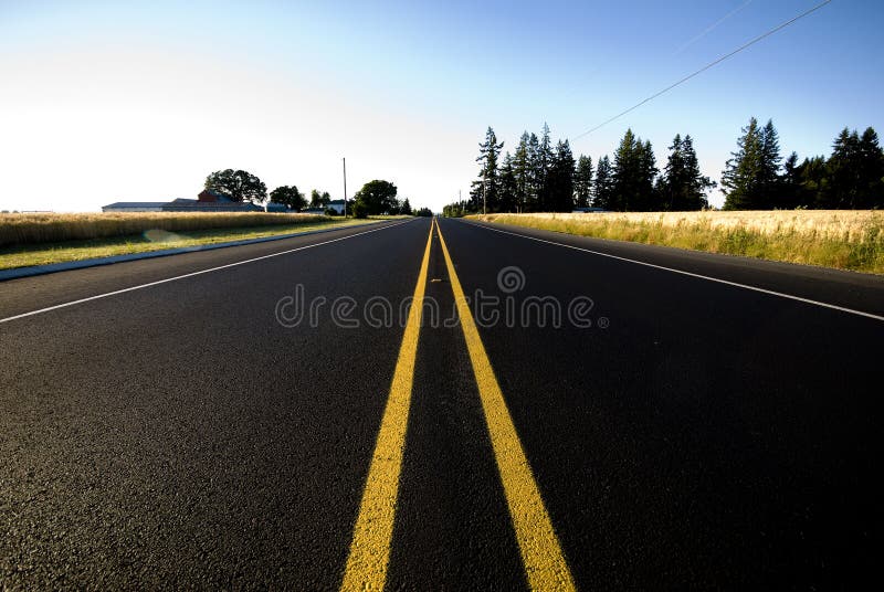 Route droite photo stock. Image du direct, sens, destination - 14336320